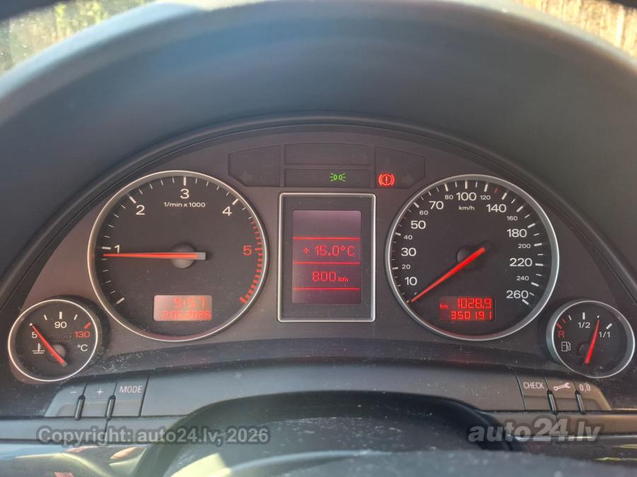 Серый Ауди А4 2003 в Раквере, объемом двигателя 1.90 л и пробегом 350 тыс. км за 1500 €, фото 5 на AUTOMOTO.COM.LV