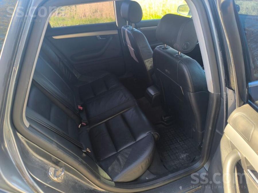 Pelēks Audi A4 2003 Jēkabpils, ar dzinēja tilpumu 2.50 L un nobraukumu 321 tūkst. km par 1300 €, foto 13 vietnē AUTOMOTO.COM.LV