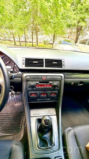 Grey Audi A4 2003 in Riga, with an engine capacity of 2.00 L and mileage of 225 thousand km for 2500 €, photo 12 on AUTOMOTO.COM.LV