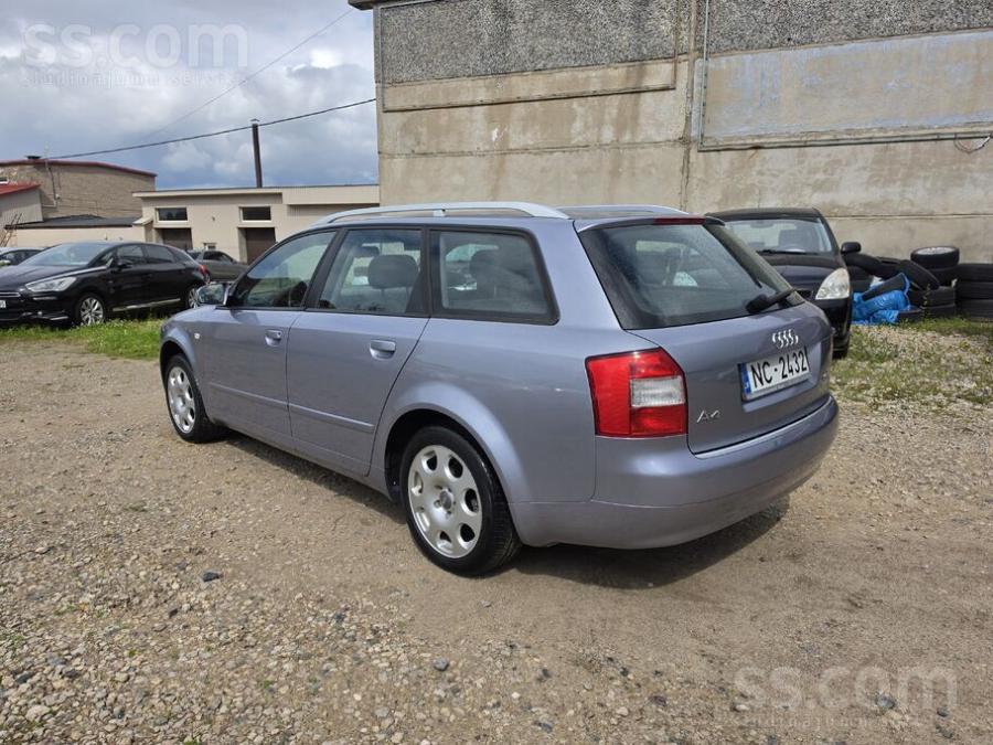 Pelēks Audi A4 2003 Rēzekne, ar dzinēja tilpumu 1.90 L un nobraukumu 0 tūkst. km par 2100 €, foto 7 vietnē AUTOMOTO.COM.LV