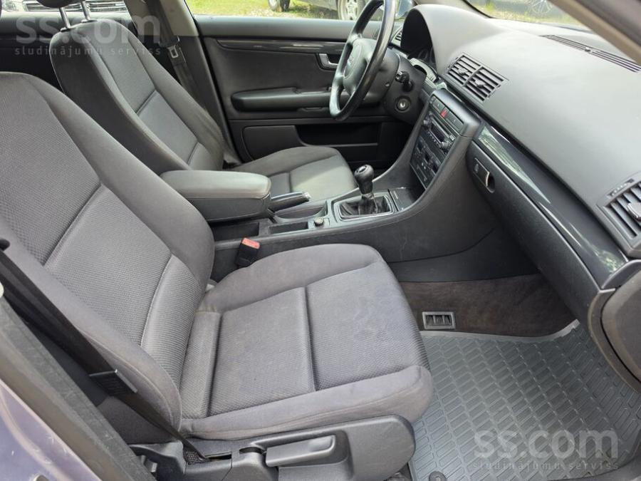 Pelēks Audi A4 2003 Rēzekne, ar dzinēja tilpumu 1.90 L un nobraukumu 0 tūkst. km par 2100 €, foto 10 vietnē AUTOMOTO.COM.LV