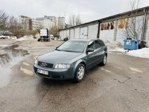 Серый Ауди А4 2003 в Рига, объемом двигателя 2.50 л и пробегом 356 тыс. км за 990 €, фото  на AUTOMOTO.COM.LV