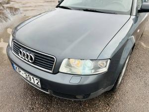 Grey Audi A4 2003 in Riga, with an engine capacity of 2.50 L and mileage of 356 thousand km for 990 €, photo 5 on AUTOMOTO.COM.LV