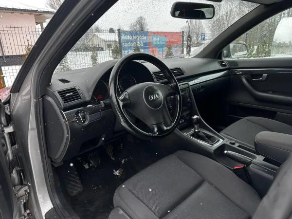 Grey Audi A4 2003 in Jelgava, with an engine capacity of 1.90 L and mileage of 330 thousand km for 1690 €, photo 8 on AUTOMOTO.COM.LV