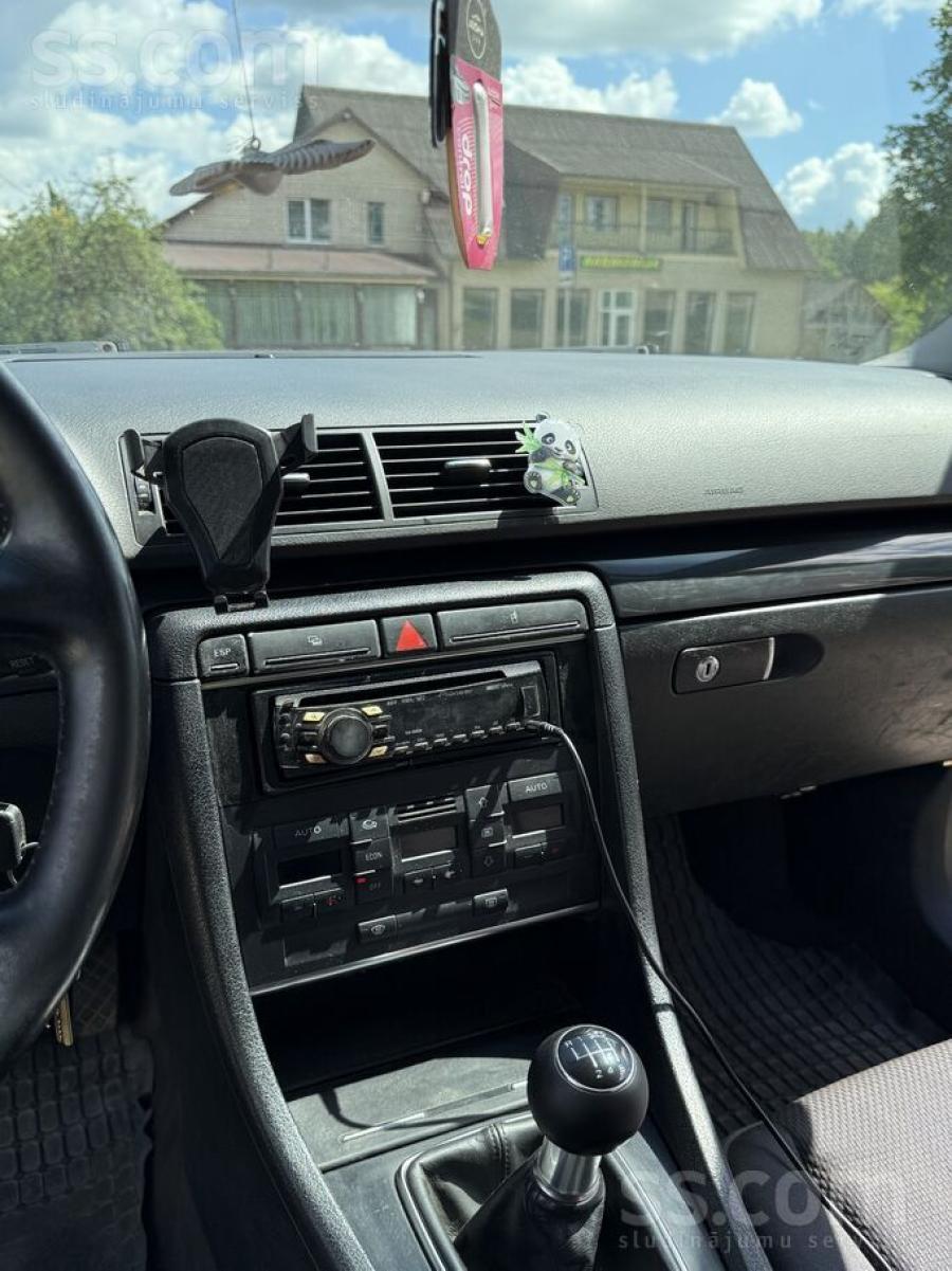 Grey Audi A4 2003 in Balvi, with an engine capacity of 1.90 L and mileage of 495 thousand km for 1600 €, photo 12 on AUTOMOTO.COM.LV