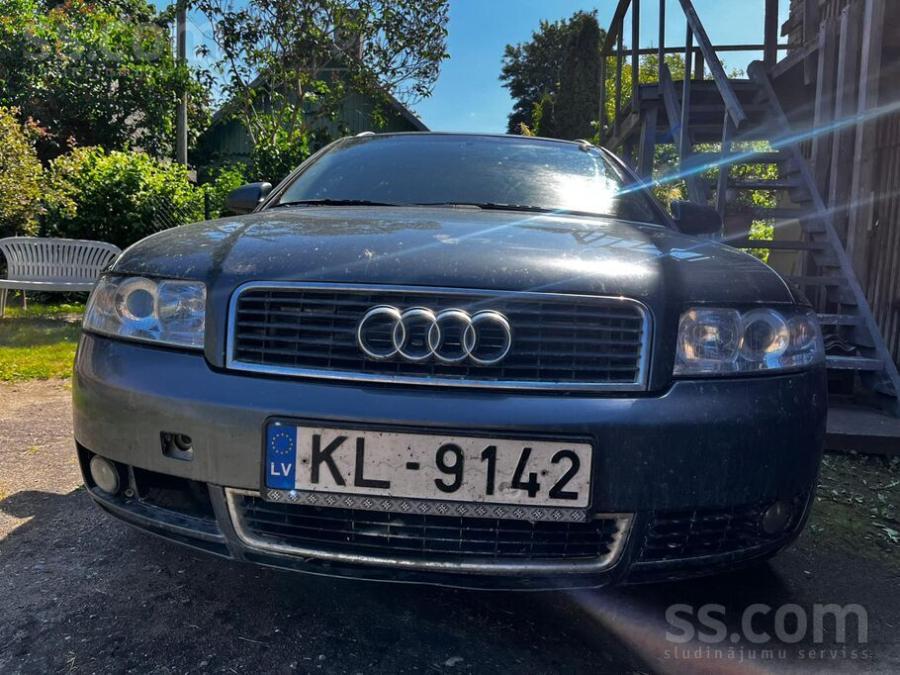 Pelēks Audi A4 2003 Ventspils, ar dzinēja tilpumu 1.90 L un nobraukumu 430 tūkst. km par 1250 €, foto 1 vietnē AUTOMOTO.COM.LV