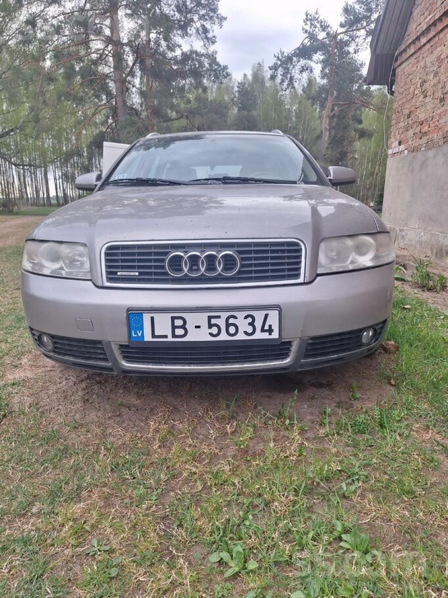 Pelēks Audi A4 2003 Jelgava, ar dzinēja tilpumu 2.50 L un nobraukumu 400 tūkst. km par 600 €, foto 8 vietnē AUTOMOTO.COM.LV
