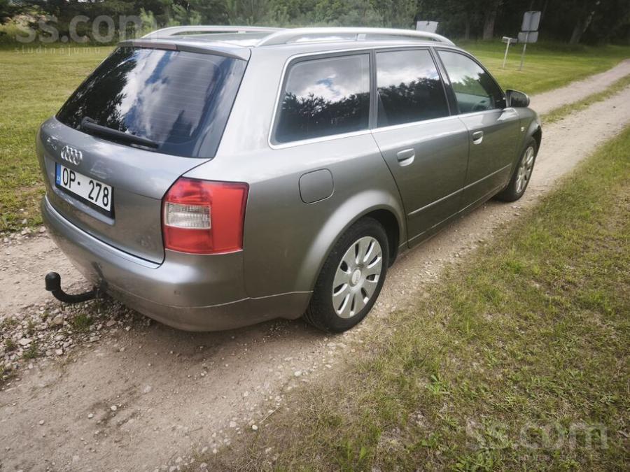 Pelēks Audi A4 2003 Bauska, ar dzinēja tilpumu 1.90 L un nobraukumu 356 tūkst. km par 720 €, foto 5 vietnē AUTOMOTO.COM.LV