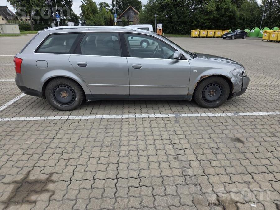 Pelēks Audi A4 2003 Saldus, ar dzinēja tilpumu 2.50 L un nobraukumu 426 tūkst. km par 800 €, foto 5 vietnē AUTOMOTO.COM.LV