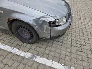 Pelēks Audi A4 2003 Saldus, ar dzinēja tilpumu 2.50 L un nobraukumu 426 tūkst. km par 800 €, foto 6 vietnē AUTOMOTO.COM.LV