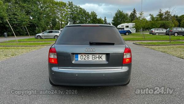 Grey Audi A4 2003 in Kuressaare, with an engine capacity of 1.90 L and mileage of 383 thousand km for 3200 €, photo 4 on AUTOMOTO.COM.LV