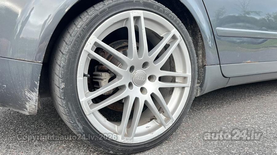 Grey Audi A4 2003 in Kuressaare, with an engine capacity of 1.90 L and mileage of 383 thousand km for 3200 €, photo 14 on AUTOMOTO.COM.LV