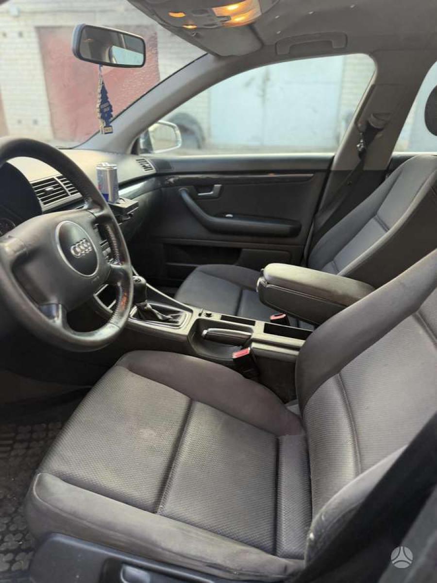 Grey Audi A4 2003 in Siauliai, with an engine capacity of 1.90 L and mileage of 385 thousand km for 750 €, photo 14 on AUTOMOTO.COM.LV