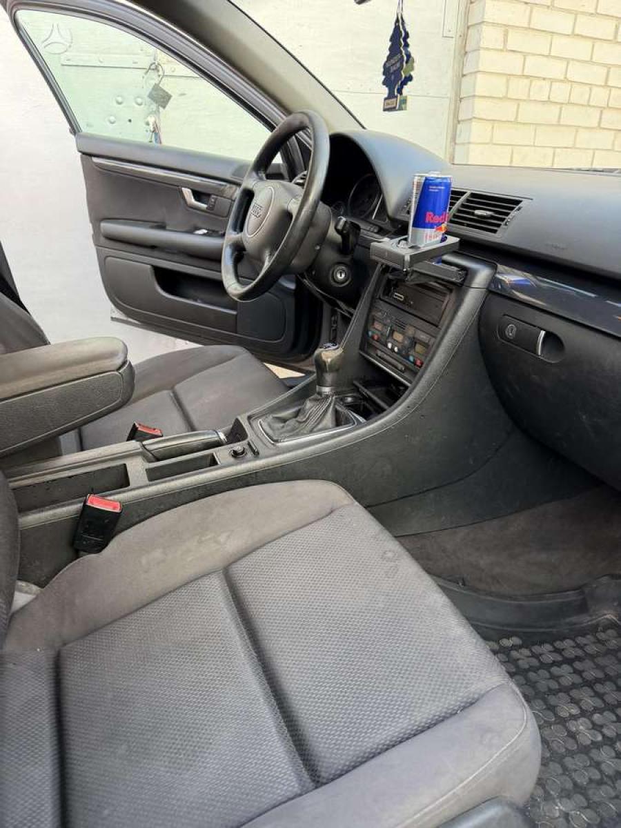 Grey Audi A4 2003 in Siauliai, with an engine capacity of 1.90 L and mileage of 385 thousand km for 750 €, photo 15 on AUTOMOTO.COM.LV