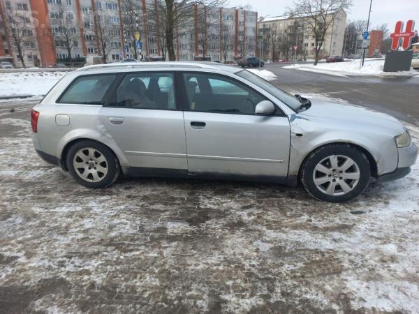 Grey Audi A4 2003 in Riga, with an engine capacity of 1.90 L and mileage of 479 thousand km for 800 €, photo 5 on AUTOMOTO.COM.LV