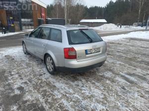 Grey Audi A4 2003 in Riga, with an engine capacity of 1.90 L and mileage of 479 thousand km for 800 €, photo 10 on AUTOMOTO.COM.LV