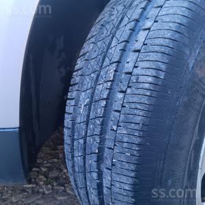 Grey Audi A4 2003 in Cesis, with an engine capacity of 1.90 L and mileage of 341 thousand km for 2250 €, photo 7 on AUTOMOTO.COM.LV