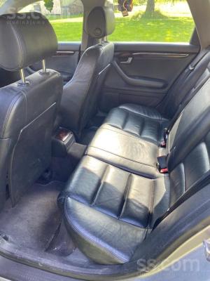 Pelēks Audi A4 2003 Rīga, ar dzinēja tilpumu 2.50 L un nobraukumu 424 tūkst. km par 2000 €, foto 11 vietnē AUTOMOTO.COM.LV