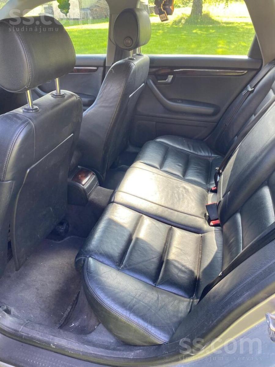Pelēks Audi A4 2003 Rīga, ar dzinēja tilpumu 2.50 L un nobraukumu 424 tūkst. km par 2000 €, foto 11 vietnē AUTOMOTO.COM.LV