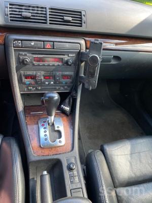 Pelēks Audi A4 2003 Rīga, ar dzinēja tilpumu 2.50 L un nobraukumu 424 tūkst. km par 2000 €, foto 12 vietnē AUTOMOTO.COM.LV