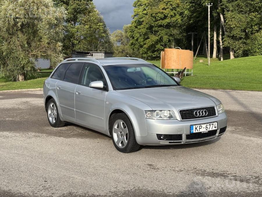 Pelēks Audi A4 2003 Balvi, ar dzinēja tilpumu 1.90 L un nobraukumu 342 tūkst. km par 2400 €, foto 5 vietnē AUTOMOTO.COM.LV