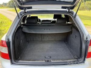 Grey Audi A4 2003 in Cesis, with an engine capacity of 1.90 L and mileage of 428 thousand km for 1600 €, photo 6 on AUTOMOTO.COM.LV