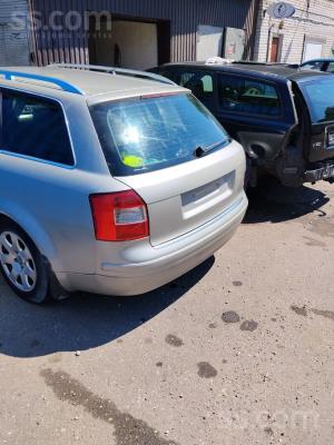 Pelēks Audi A4 2003 Rīga, ar dzinēja tilpumu 1.90 L un nobraukumu 319 tūkst. km par 1500 €, foto 8 vietnē AUTOMOTO.COM.LV
