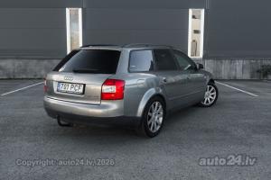 Pelēks Audi A4 2003 Tallina, ar dzinēja tilpumu 2.50 L un nobraukumu 298 tūkst. km par 2999 €, foto 3 vietnē AUTOMOTO.COM.LV
