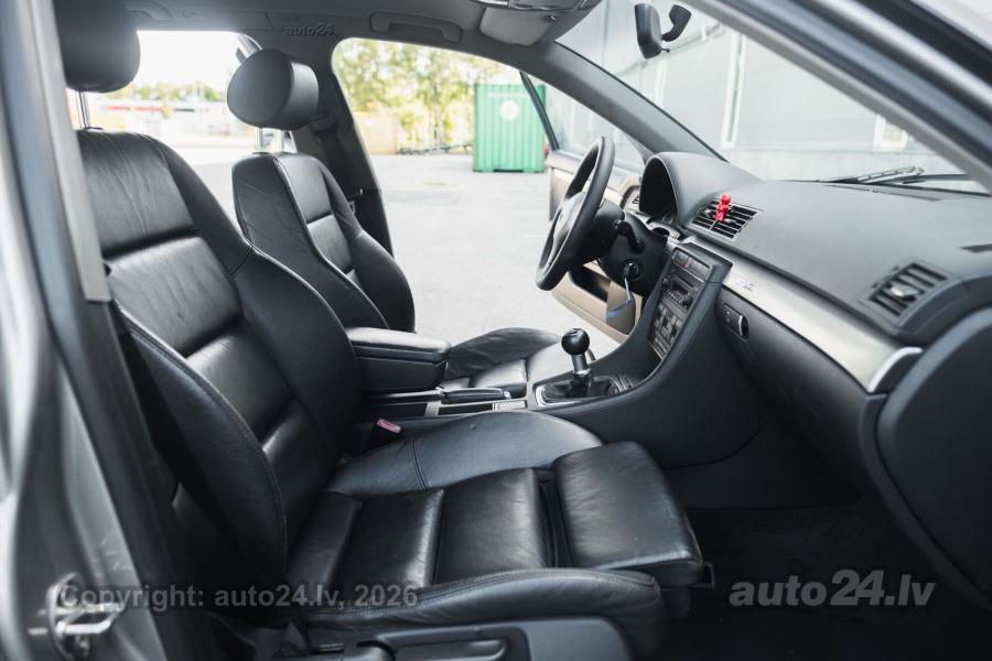 Pelēks Audi A4 2003 Tallina, ar dzinēja tilpumu 2.50 L un nobraukumu 298 tūkst. km par 2999 €, foto 8 vietnē AUTOMOTO.COM.LV