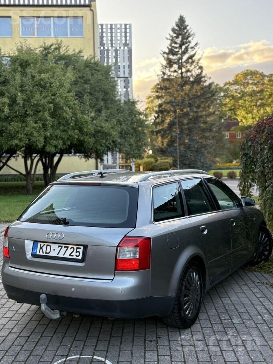 Pelēks Audi A4 2003 Kuldīga, ar dzinēja tilpumu 2.50 L un nobraukumu 253 tūkst. km par 2200 €, foto 4 vietnē AUTOMOTO.COM.LV