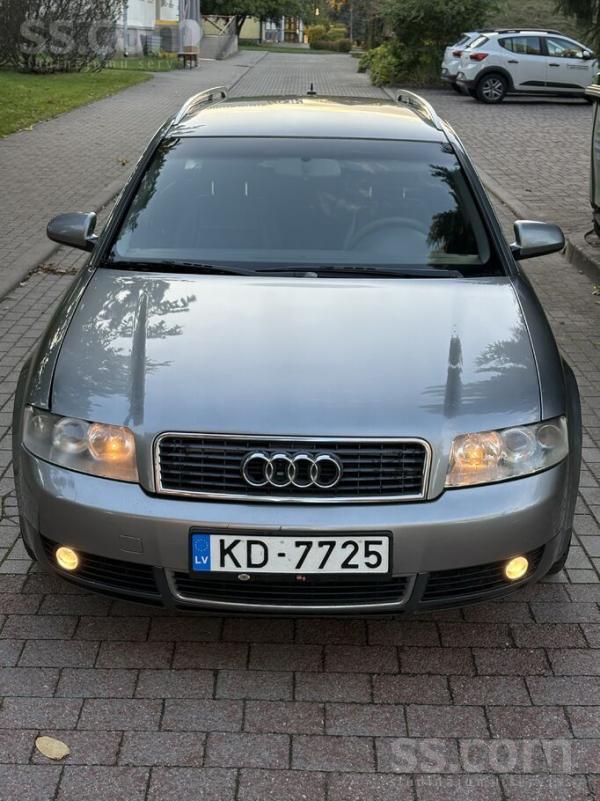 Pelēks Audi A4 2003 Kuldīga, ar dzinēja tilpumu 2.50 L un nobraukumu 253 tūkst. km par 2200 €, foto 11 vietnē AUTOMOTO.COM.LV
