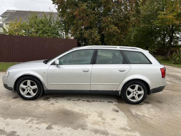 Audi A4 2003 in Vilnius on AUTOMOTO.COM.LV Grey Audi A4 2003 in Vilnius, with an engine capacity of 1.90 L and mileage of 420 thousand km for 1000 €, photo 4 on AUTOMOTO.COM.LV