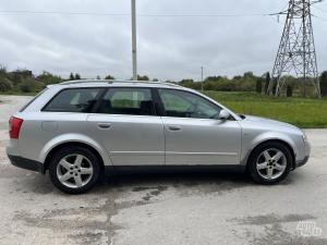 Pelēks Audi A4 2003 Viļņa, ar dzinēja tilpumu 1.90 L un nobraukumu 420 tūkst. km par 1000 €, foto 8 vietnē AUTOMOTO.COM.LV