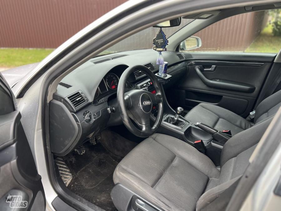 Pelēks Audi A4 2003 Viļņa, ar dzinēja tilpumu 1.90 L un nobraukumu 420 tūkst. km par 1000 €, foto 10 vietnē AUTOMOTO.COM.LV