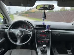 Pelēks Audi A4 2003 Viļņa, ar dzinēja tilpumu 1.90 L un nobraukumu 420 tūkst. km par 1000 €, foto 11 vietnē AUTOMOTO.COM.LV