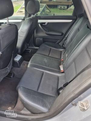 Pelēks Audi A4 2003 Alīta, ar dzinēja tilpumu 1.90 L un nobraukumu 364 tūkst. km par 900 €, foto 3 vietnē AUTOMOTO.COM.LV