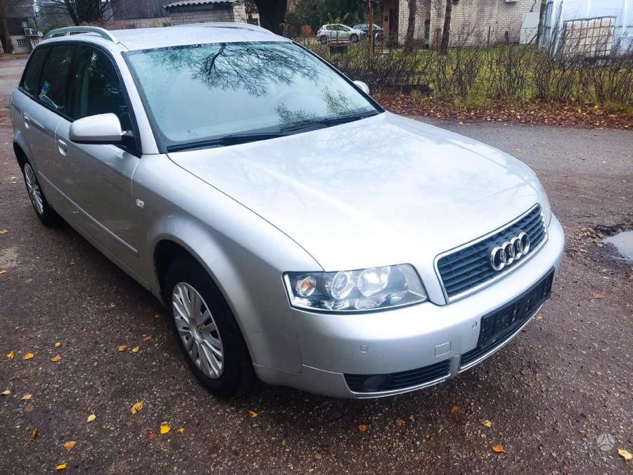 Grey Audi A4 2004 in Utena, with an engine capacity of 1.90 L and mileage of 321 thousand km for 2250 €, photo 6 on AUTOMOTO.COM.LV