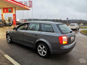 Grey Audi A4 2004 in Vilnius, with an engine capacity of 2.50 L and mileage of 300 thousand km for 770 €, photo 3 on AUTOMOTO.COM.LV