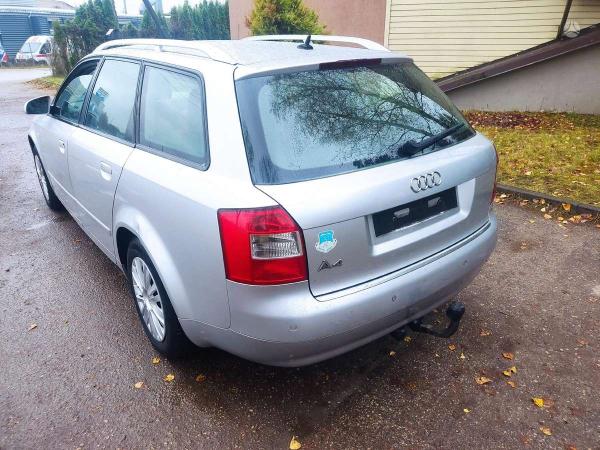 Pelēks Audi A4 2004 Utena, ar dzinēja tilpumu 1.90 L un nobraukumu 320 tūkst. km par 2250 €, foto 2 vietnē AUTOMOTO.COM.LV