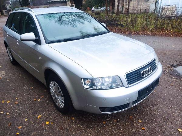 Pelēks Audi A4 2004 Utena, ar dzinēja tilpumu 1.90 L un nobraukumu 320 tūkst. km par 2250 €, foto 6 vietnē AUTOMOTO.COM.LV