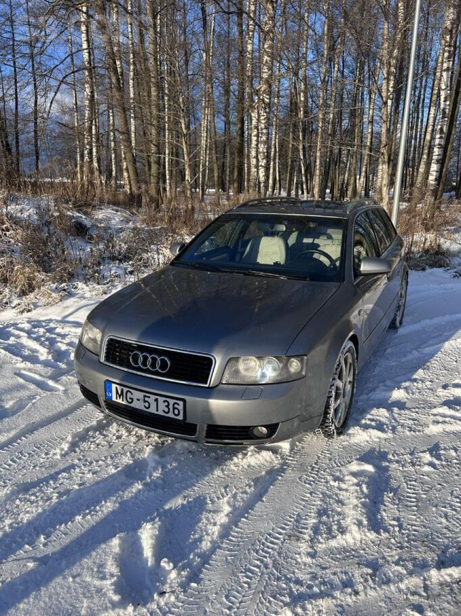 Grey Audi A4 2004 in Riga, with an engine capacity of 2.50 L and mileage of 350 thousand km for 1750 €, photo 1 on AUTOMOTO.COM.LV