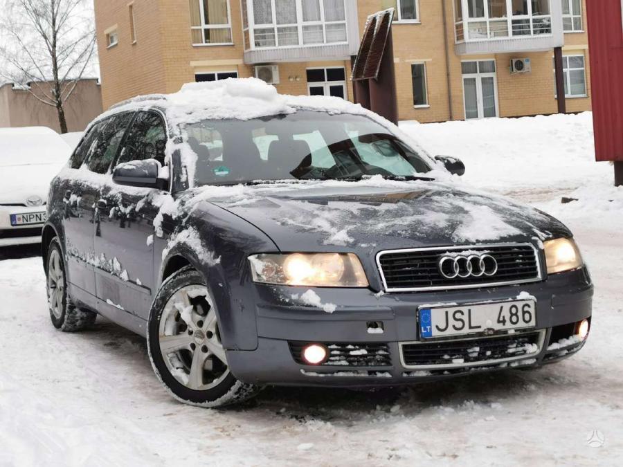 Grey Audi A4 2004 in Vilnius, with an engine capacity of 2.50 L and mileage of 300 thousand km for 750 €, photo 2 on AUTOMOTO.COM.LV