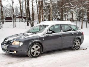 Grey Audi A4 2004 in Vilnius, with an engine capacity of 2.50 L and mileage of 300 thousand km for 750 €, photo 9 on AUTOMOTO.COM.LV