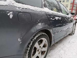 Grey Audi A4 2004 in Vilnius, with an engine capacity of 2.50 L and mileage of 300 thousand km for 750 €, photo 12 on AUTOMOTO.COM.LV