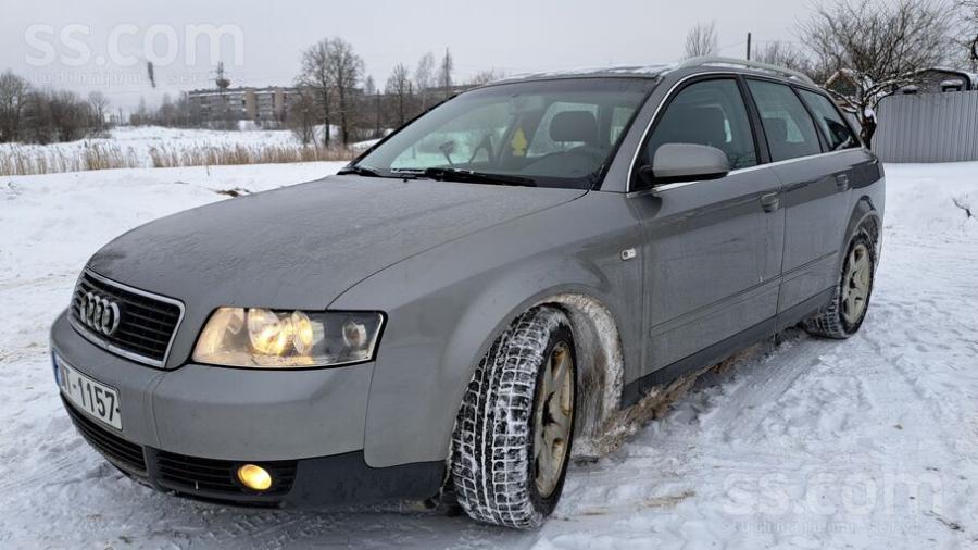 Pelēks Audi A4 2004 Daugavpils, ar dzinēja tilpumu 1.90 L un nobraukumu 260 tūkst. km par 1750 €, foto 1 vietnē AUTOMOTO.COM.LV