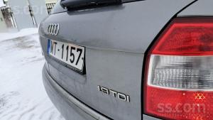 Pelēks Audi A4 2004 Daugavpils, ar dzinēja tilpumu 1.90 L un nobraukumu 260 tūkst. km par 1750 €, foto 14 vietnē AUTOMOTO.COM.LV