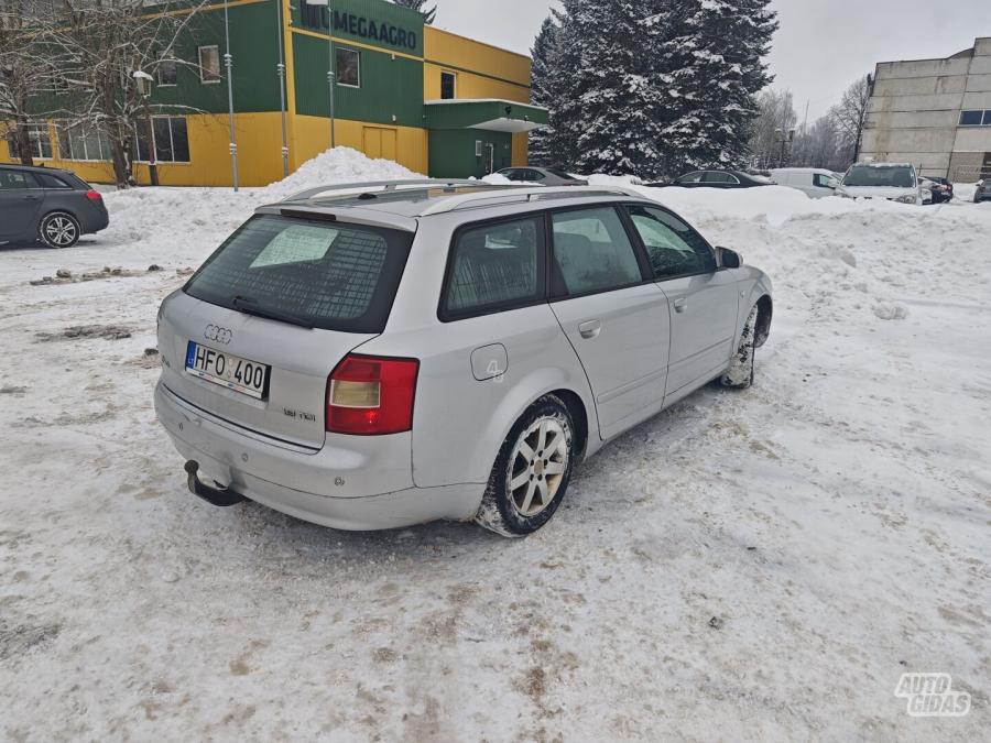 Pelēks Audi A4 2004 Utena, ar dzinēja tilpumu 1.90 L un nobraukumu 331 tūkst. km par 800 €, foto 3 vietnē AUTOMOTO.COM.LV