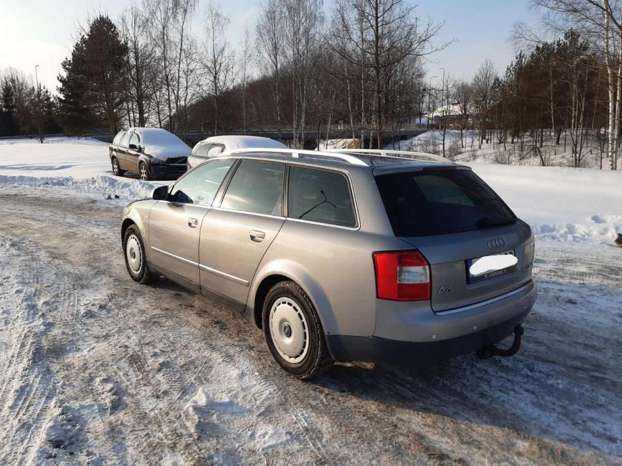 Grey Audi A4 2004 in Kaunas, with an engine capacity of 1.90 L and mileage of 267 thousand km for 2000 €, photo 5 on AUTOMOTO.COM.LV