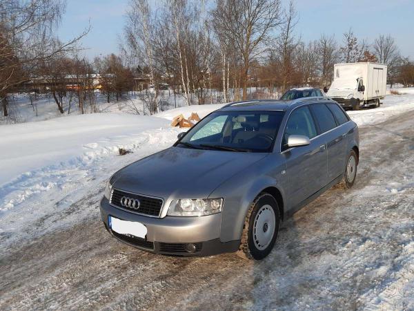 Pelēks Audi A4 2004 Kauņa, ar dzinēja tilpumu 1.90 L un nobraukumu 267 tūkst. km par 2000 €, foto 7 vietnē AUTOMOTO.COM.LV
