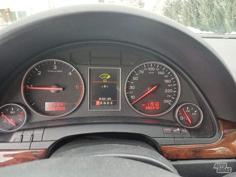 Grey Audi A4 2004 in Kaunas, with an engine capacity of 1.90 L and mileage of 281 thousand km for 2290 €, photo 6 on AUTOMOTO.COM.LV